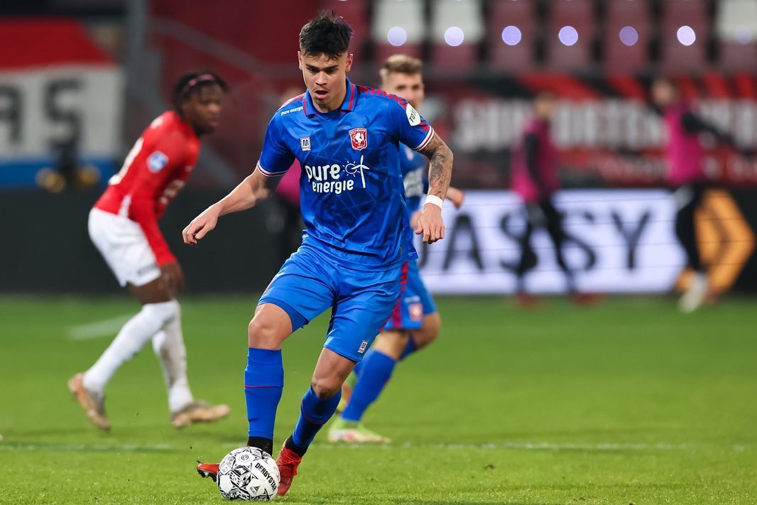 Mengenal Ragnar Oratmangoen dan Mees Hilgers Calon Pemain Timnas ...